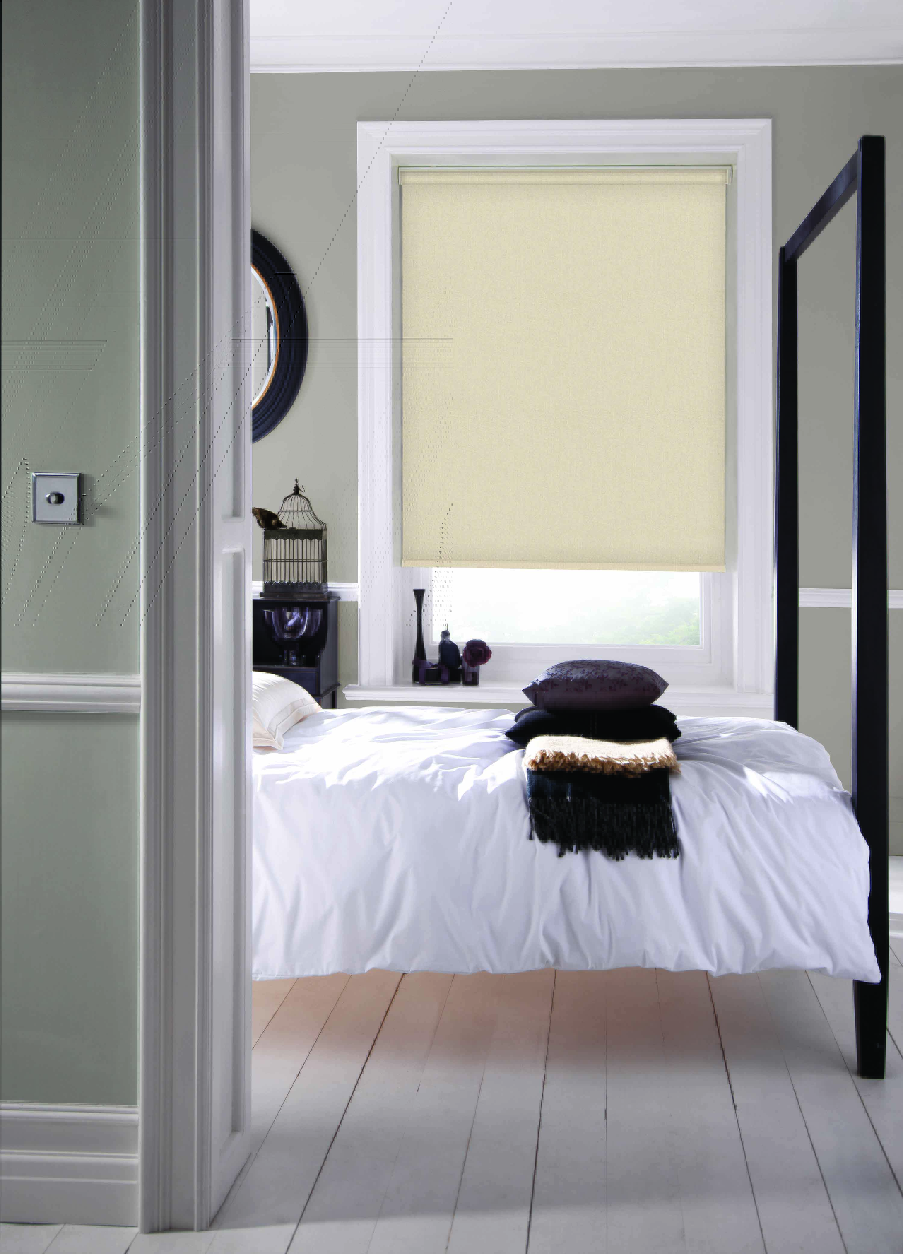 Roller Blinds in Leeds & Wakefield > Bespoke Roller Blinds > Solaire Blinds